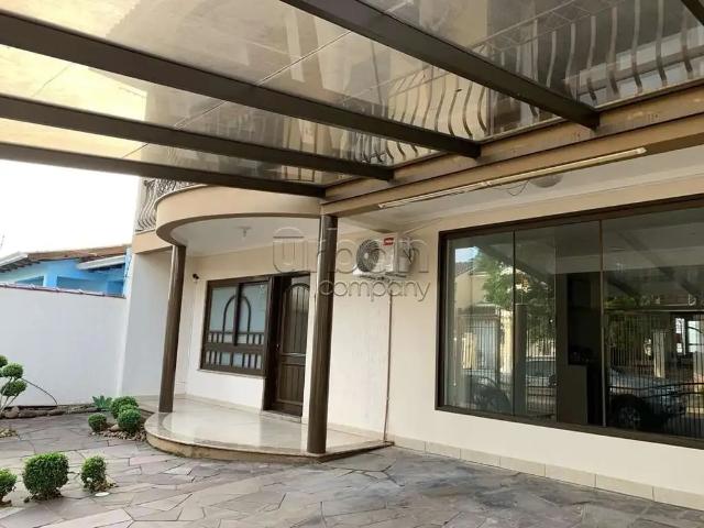 Casa / Sobrado para Venda em Canoas/RS Estância Velha 3 Quartos