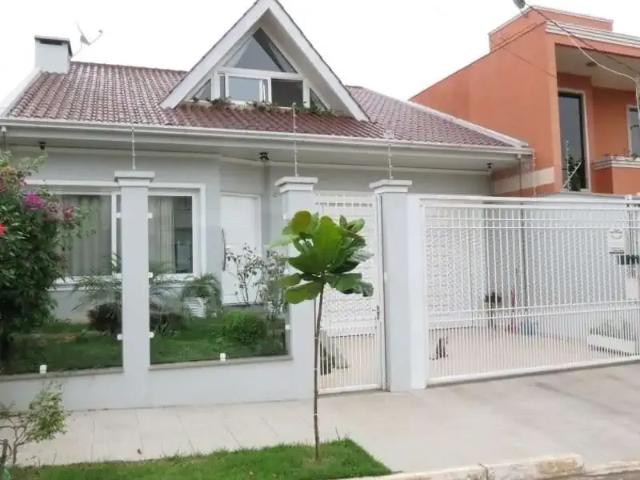Casa / Sobrado para Venda em Canoas/RS Estância Velha 3 Quartos