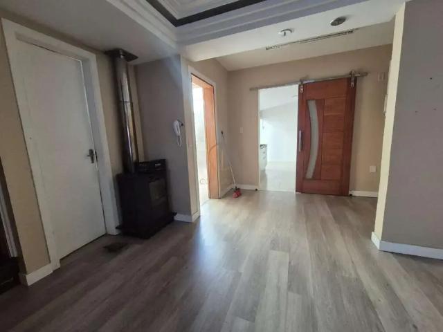 Casa / Sobrado para Venda em Canoas/RS Fátima 3 Quartos