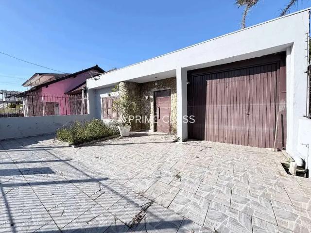 Casa / Sobrado para Venda em Canoas/RS Fátima 2 Quartos