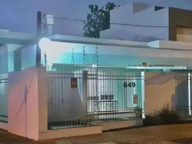 Casa / Sobrado para Venda em Canoas/RS Fátima 2 Quartos