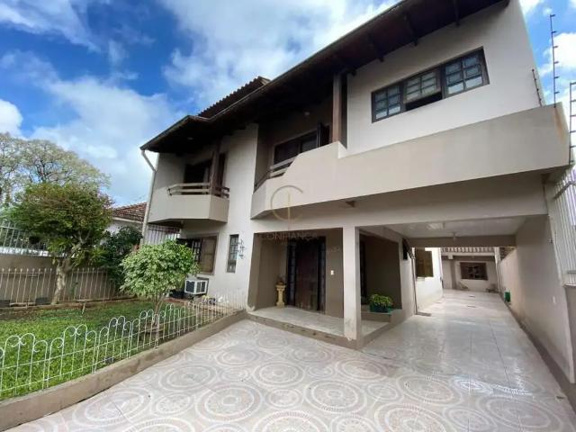 Casa / Sobrado para Venda em Canoas/RS Fátima 4 Quartos