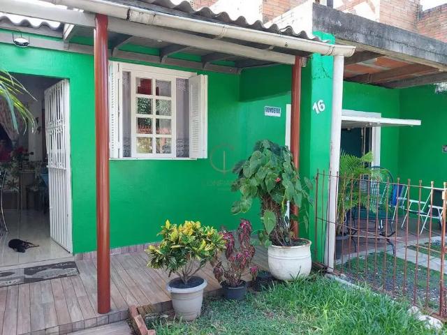 Casa / Sobrado para Venda em Canoas/RS Guajuviras 2 Quartos