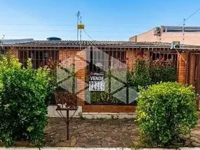 Casa / Sobrado para Venda em Canoas/RS Guajuviras 3 Quartos