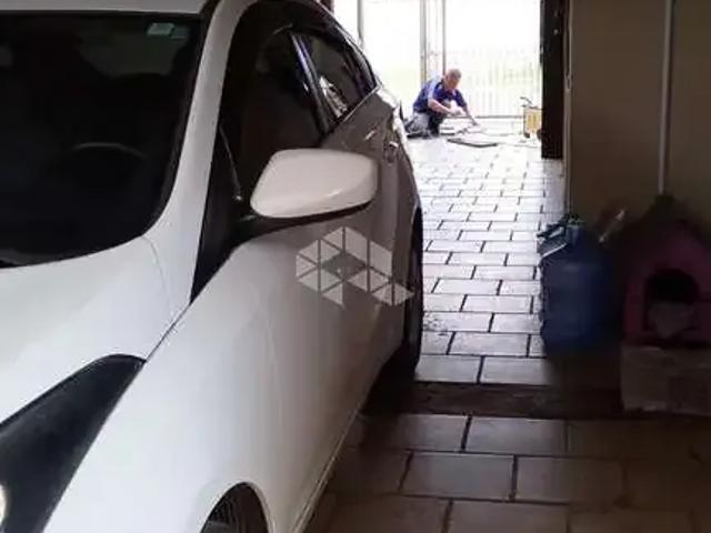 Casa / Sobrado para Venda em Canoas/RS Guajuviras 3 Quartos