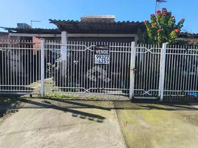 Casa / Sobrado para Venda em Canoas/RS Guajuviras 4 Quartos