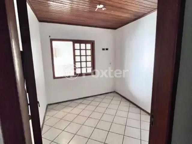 Casa / Sobrado para Venda em Canoas/RS Guajuviras 4 Quartos