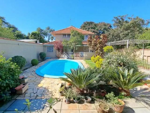 Casa / Sobrado para Venda em Canoas/RS Harmonia 4 Quartos