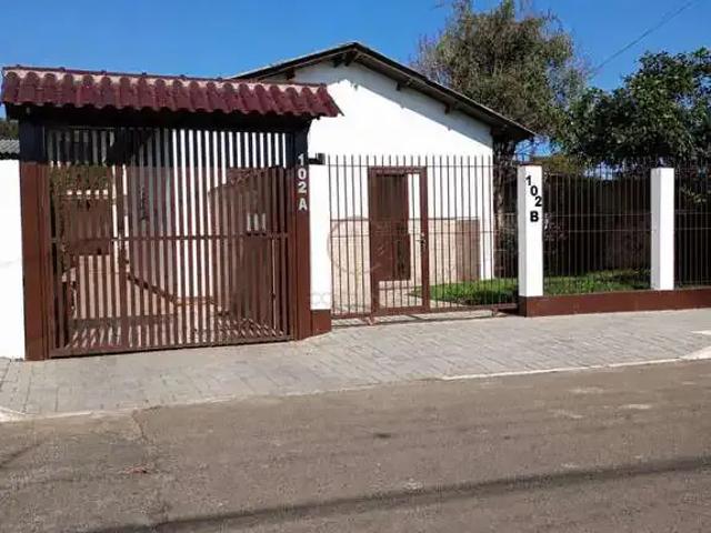 Casa / Sobrado para Venda em Canoas/RS Harmonia 4 Quartos