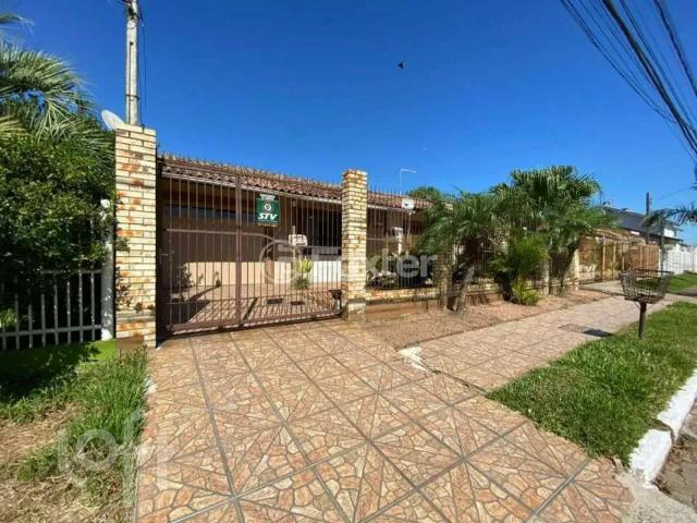 Casa / Sobrado para Venda em Canoas/RS Harmonia 4 Quartos