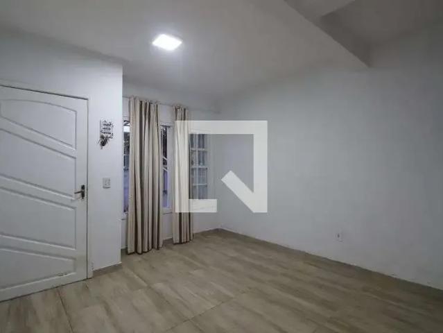 Casa / Sobrado para Venda em Canoas/RS Harmonia 2 Quartos