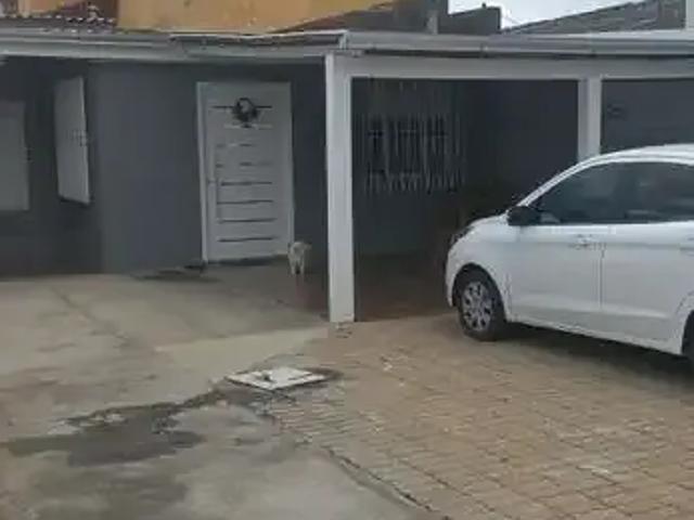 Casa / Sobrado para Venda em Canoas/RS Harmonia 2 Quartos