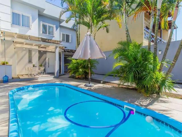 Casa / Sobrado para Venda em Canoas/RS Harmonia 3 Quartos