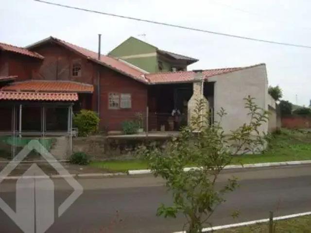 Casa / Sobrado para Venda em Canoas/RS Igara 4 Quartos