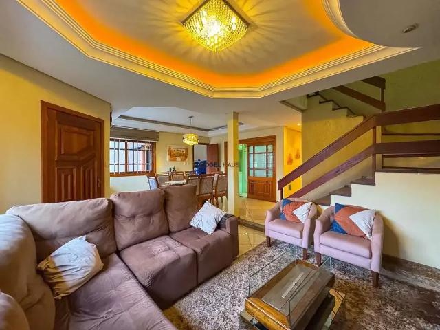 Casa / Sobrado para Venda em Canoas/RS Igara 4 Quartos