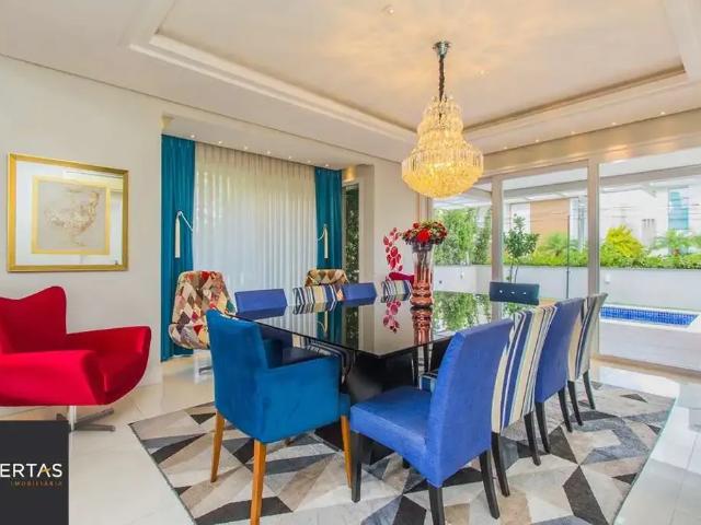 Casa / Sobrado para Venda em Canoas/RS Igara 4 Quartos