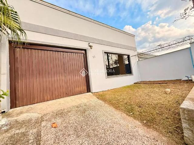 Casa / Sobrado para Venda em Canoas/RS Igara 4 Quartos