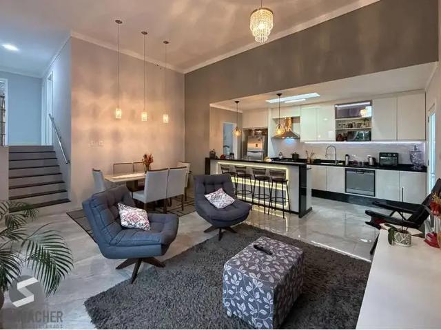 Casa / Sobrado para Venda em Canoas/RS Igara 5 Quartos