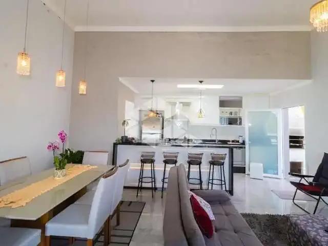 Casa / Sobrado para Venda em Canoas/RS Igara 5 Quartos