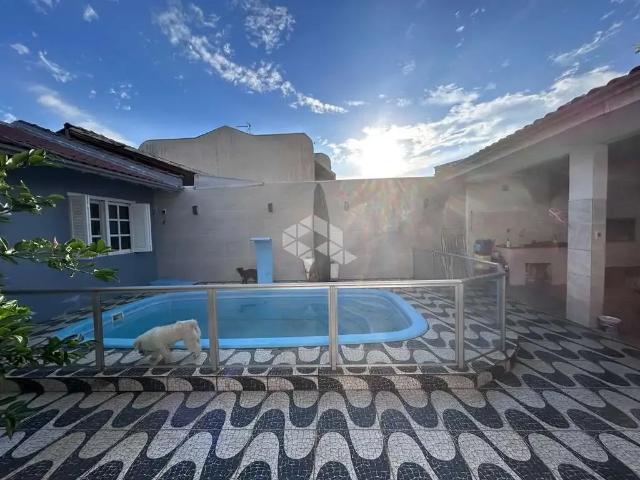 Casa / Sobrado para Venda em Canoas/RS Igara 2 Quartos