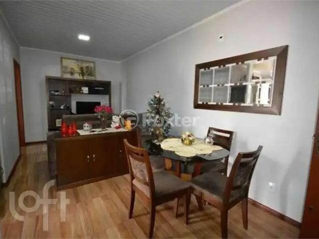 Casa / Sobrado para Venda em Canoas/RS Igara 2 Quartos