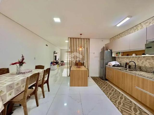 Casa / Sobrado para Venda em Canoas/RS Igara 3 Quartos