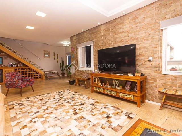 Casa / Sobrado para Venda em Canoas/RS Igara 3 Quartos