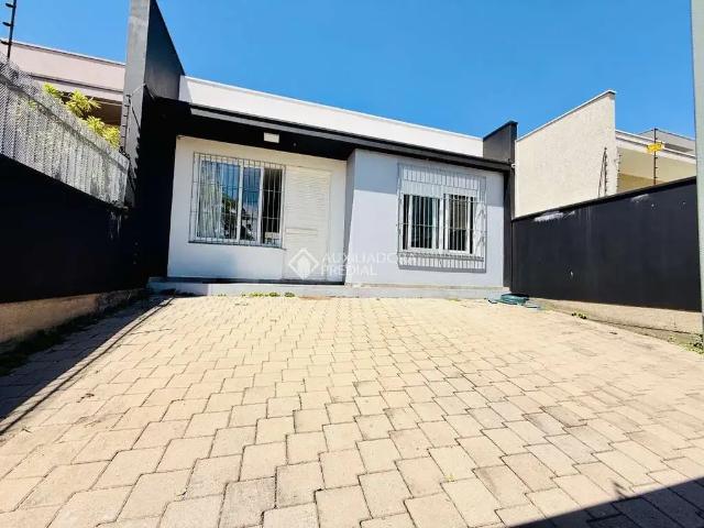 Casa / Sobrado para Venda em Canoas/RS Igara 3 Quartos