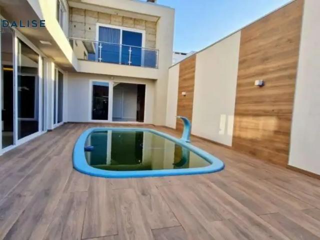 Casa / Sobrado para Venda em Canoas/RS Igara 3 Quartos