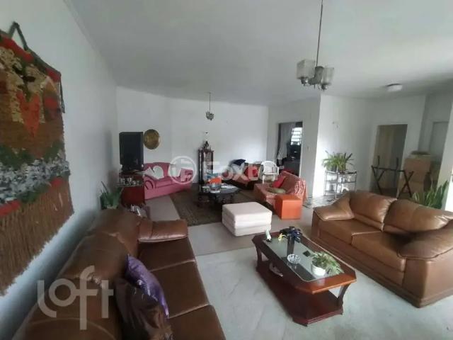 Casa / Sobrado para Venda em Canoas/RS Igara 3 Quartos