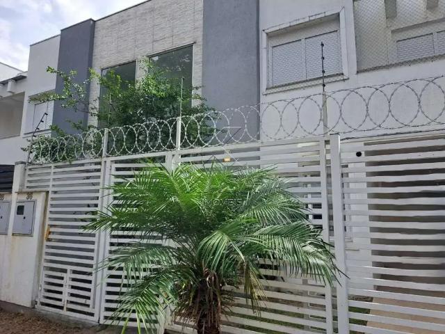 Casa / Sobrado para Venda em Canoas/RS Igara 3 Quartos