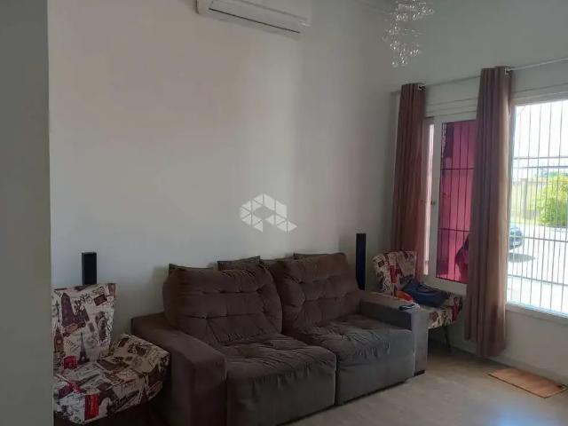 Casa / Sobrado para Venda em Canoas/RS Igara 3 Quartos