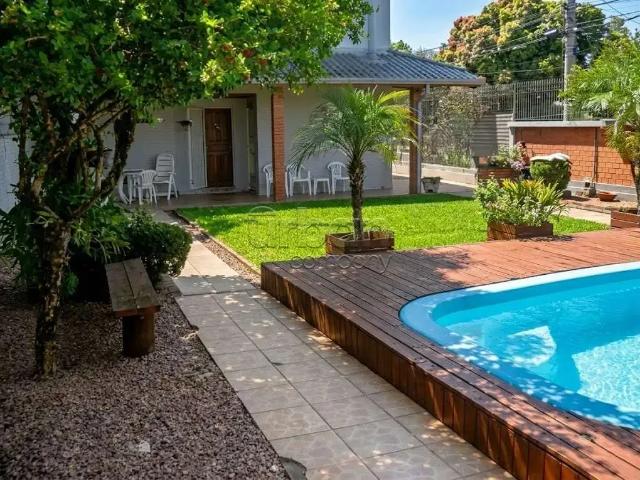 Casa / Sobrado para Venda em Canoas/RS Igara 3 Quartos