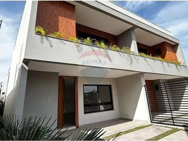 Casa / Sobrado para Venda em Canoas/RS Igara 3 Quartos