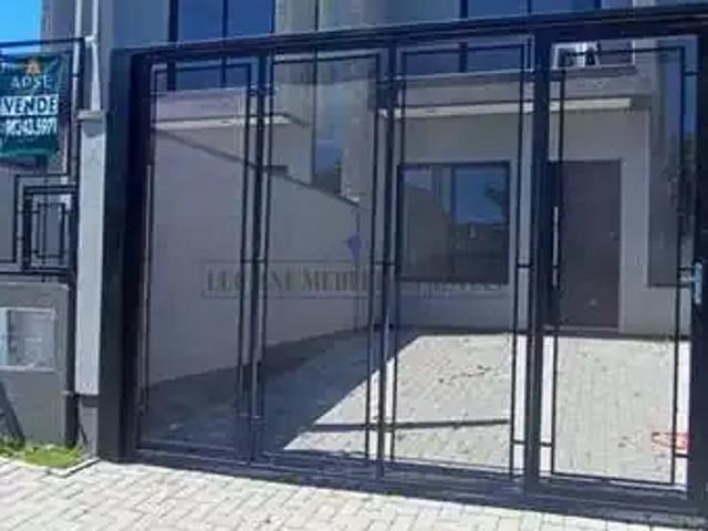 Casa / Sobrado para Venda em Canoas/RS Igara 3 Quartos