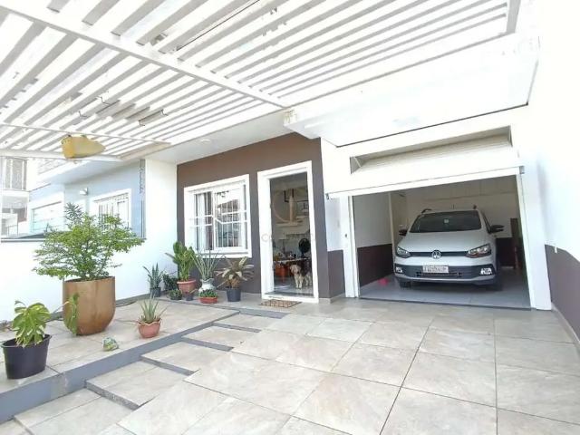 Casa / Sobrado para Venda em Canoas/RS Igara 3 Quartos