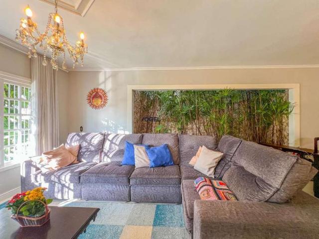 Casa / Sobrado para Venda em Canoas/RS Igara 3 Quartos