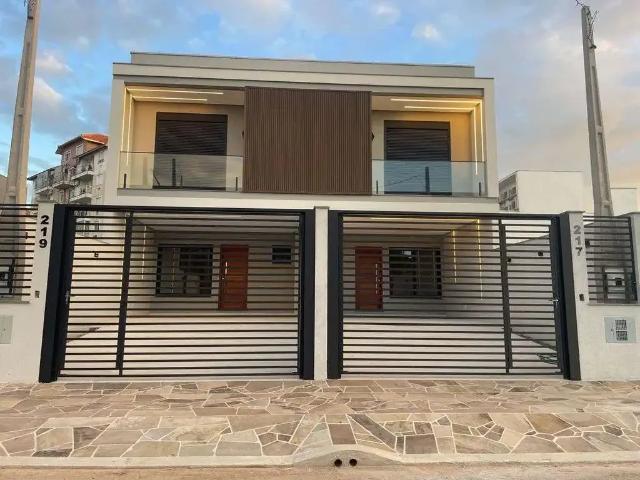 Casa / Sobrado para Venda em Canoas/RS Igara 3 Quartos