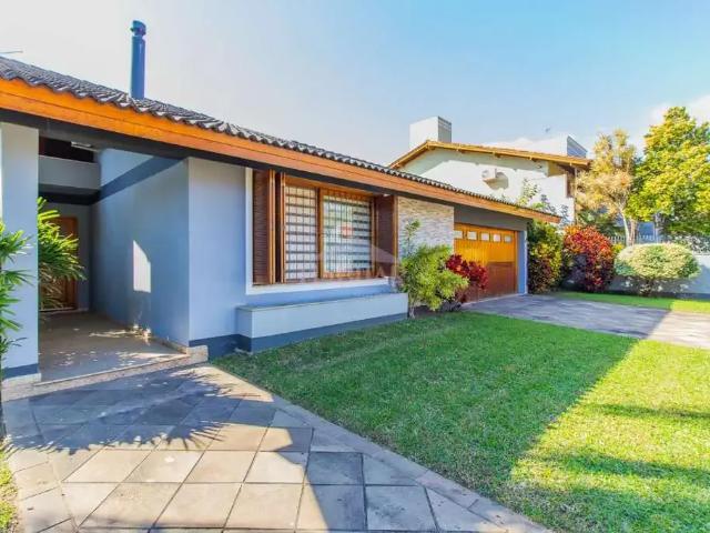 Casa / Sobrado para Venda em Canoas/RS Igara 3 Quartos