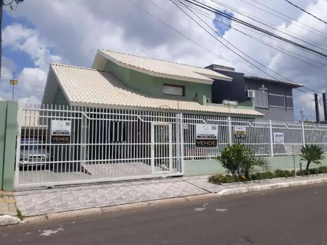 Casa / Sobrado para Venda em Canoas/RS Igara 3 Quartos