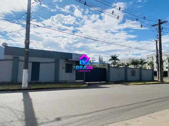 Casa / Sobrado para Venda em Canoas/RS Igara 3 Quartos