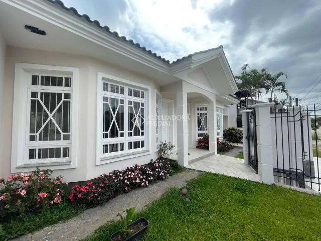 Casa / Sobrado para Venda em Canoas/RS Marechal Rondon 3 Quartos