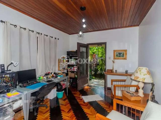 Casa / Sobrado para Venda em Canoas/RS Marechal Rondon 4 Quartos