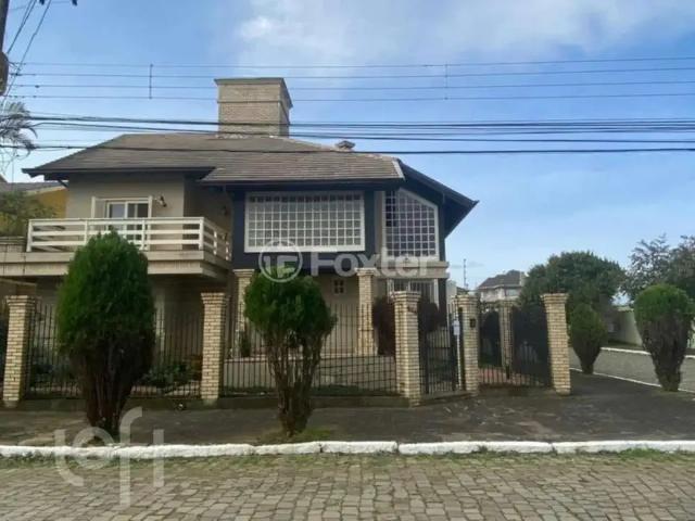 Casa / Sobrado para Venda em Canoas/RS Marechal Rondon 5 Quartos