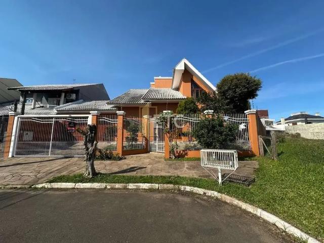 Casa / Sobrado para Venda em Canoas/RS Marechal Rondon 5 Quartos