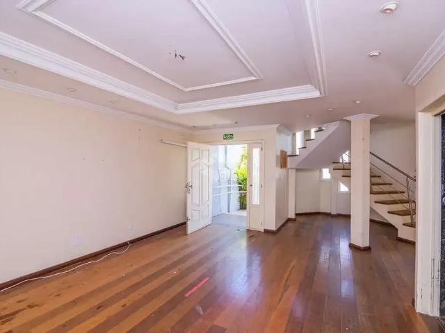 Casa / Sobrado para Venda em Canoas/RS Marechal Rondon 5 Quartos