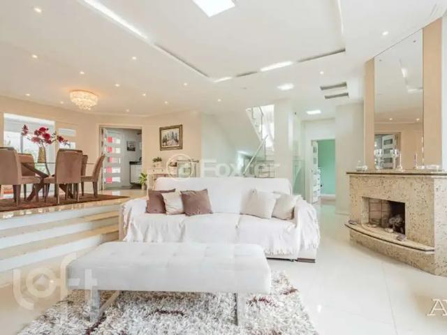 Casa / Sobrado para Venda em Canoas/RS Marechal Rondon 5 Quartos