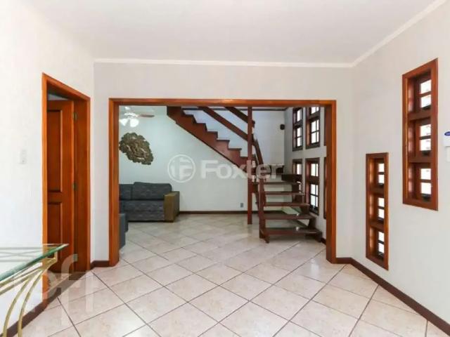 Casa / Sobrado para Venda em Canoas/RS Marechal Rondon 6 Quartos