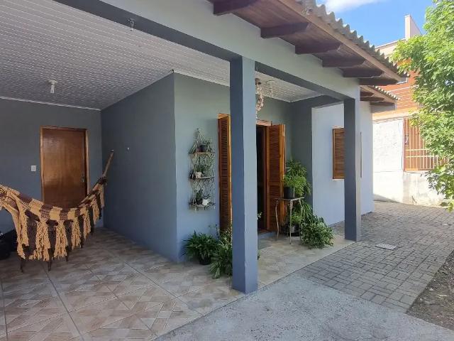 Casa / Sobrado para Venda em Canoas/RS Mathias Velho 2 Quartos
