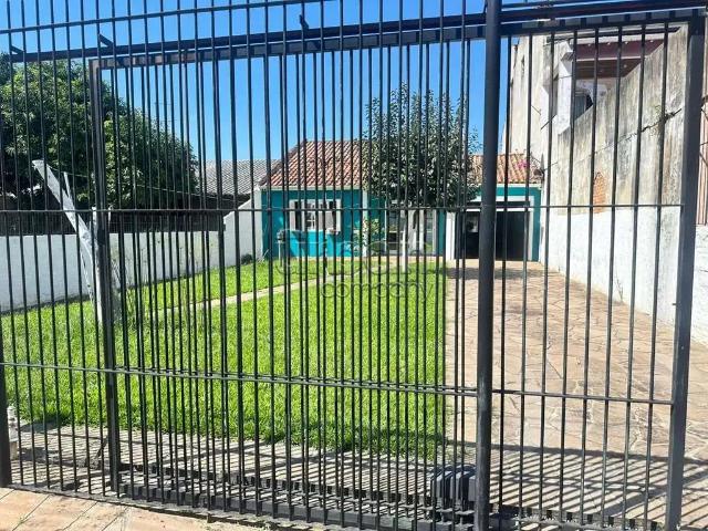 Casa / Sobrado para Venda em Canoas/RS Mathias Velho 3 Quartos